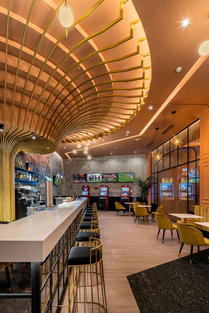 Sergio Macías diseña el nuevo Play&Win en el centro comercial Mogan ...