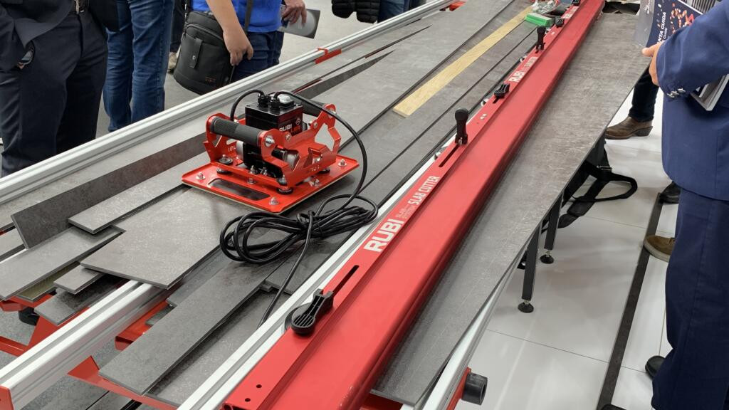 RUBI presenta su nueva cortadora SLAB CUTTER G3 - Tureforma